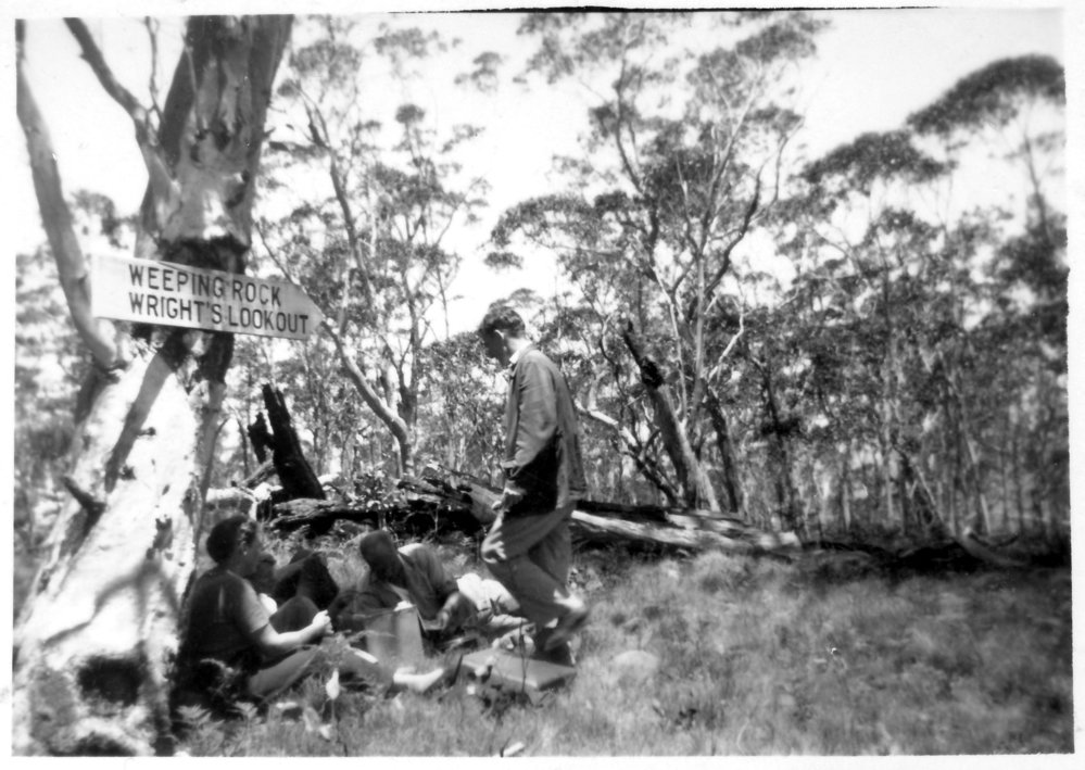 Felicity and David Nicol with Ailsa McGregor and Rob at Weeping Rock ...