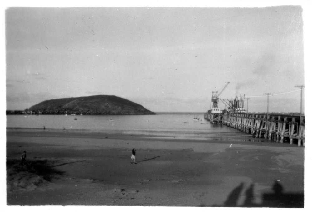 Coffs Harbour Jetty with its first diesel crane, 1950s | Coffs Collections